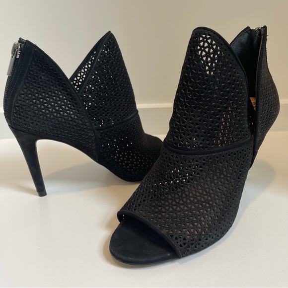 Vince Camuto | Shoes | Vince Camuto Vatena Black Suede Lasercut ...
